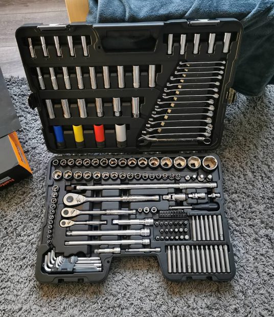 5 best tools for households - Halfords