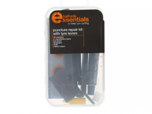 Essential commuting gear - Halfords