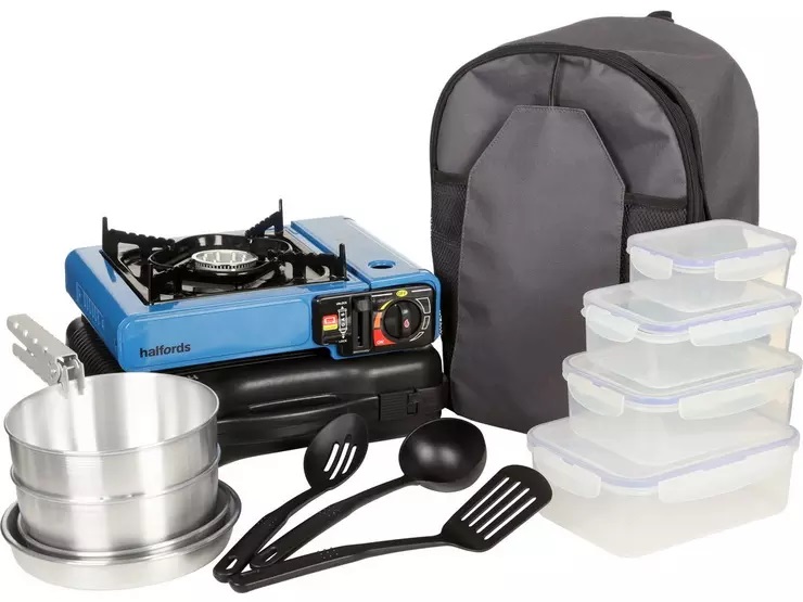 Must-have bike accessories for your cycling day trips - Halfords