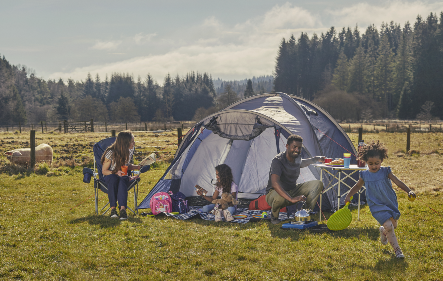 5 ways to get ready for the ultimate summer staycation - Halfords