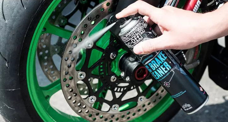 Our top five motorcycle cleaning products - Halfords