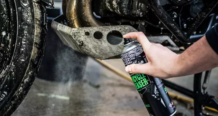 Our top five motorcycle cleaning products - Halfords