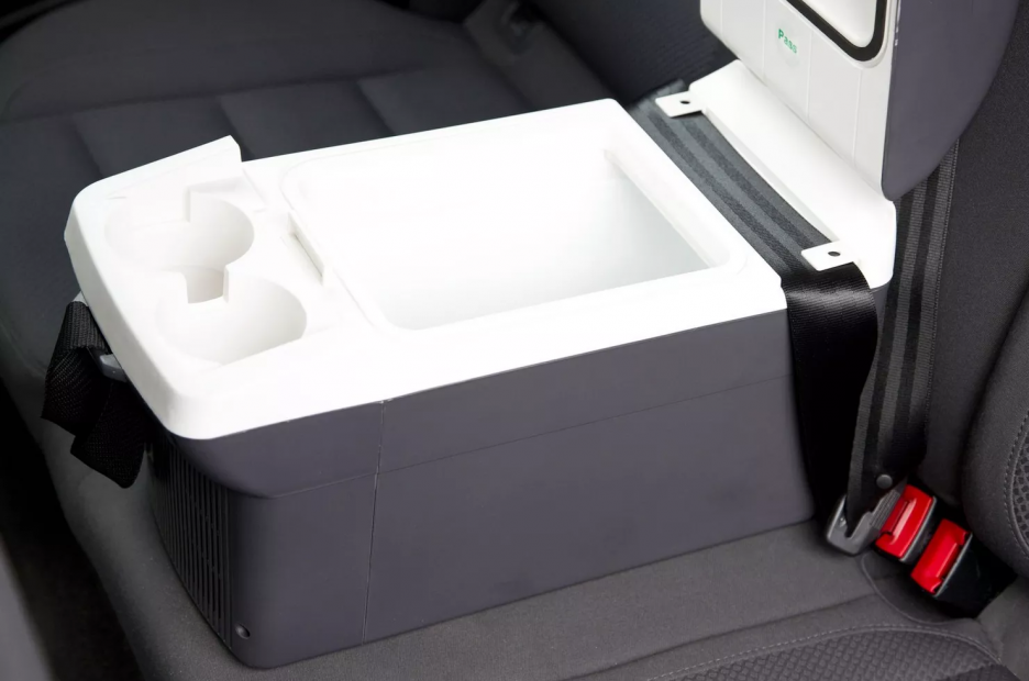 Keep it cool: hot weather driving tips - Halfords