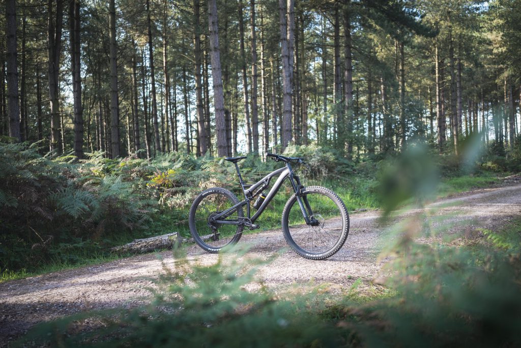 Boardman's range of award-winning bikes - Halfords