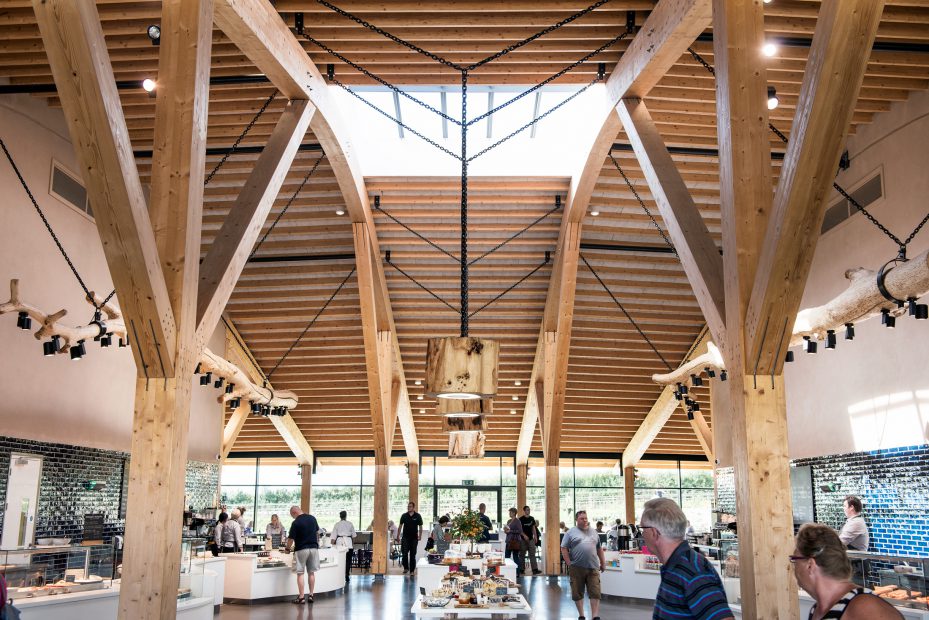 Summer staycations: The 5 best service stations in the UK - Halfords