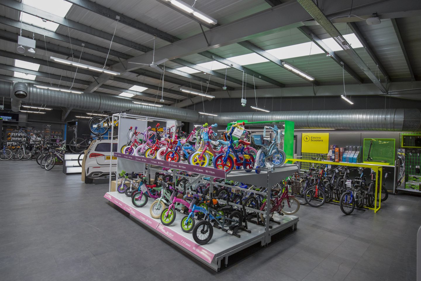 Discover your all-new Colchester store - Halfords