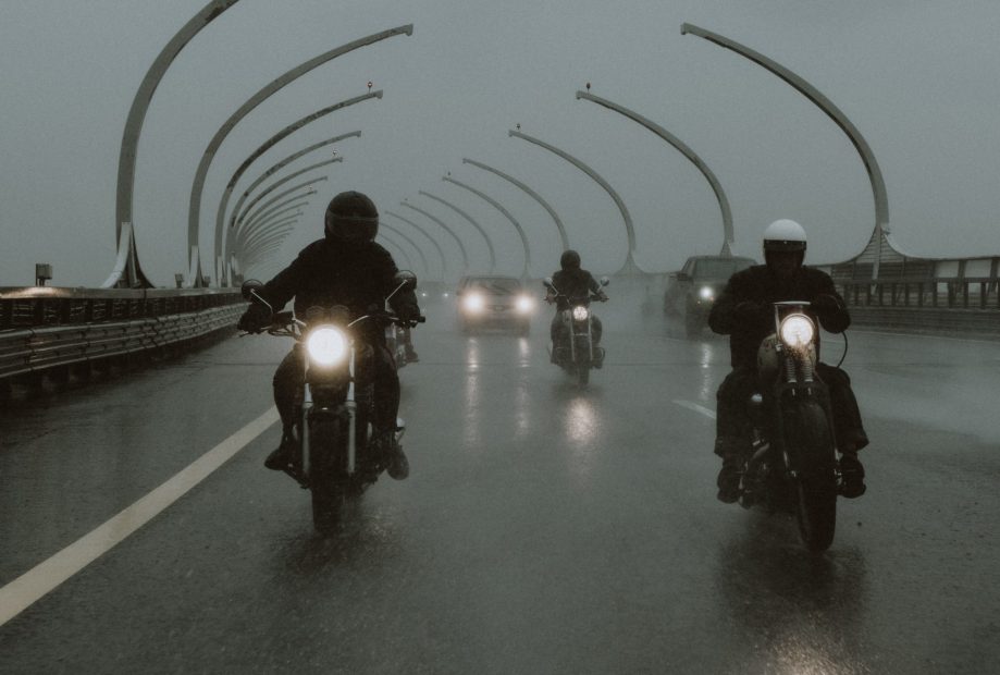 7 safety tips for autumn motorcycle rides - Halfords