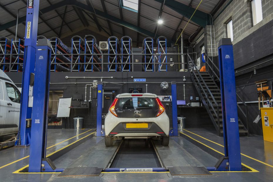 Inside The All-New Halfords Garage Experience - Halfords