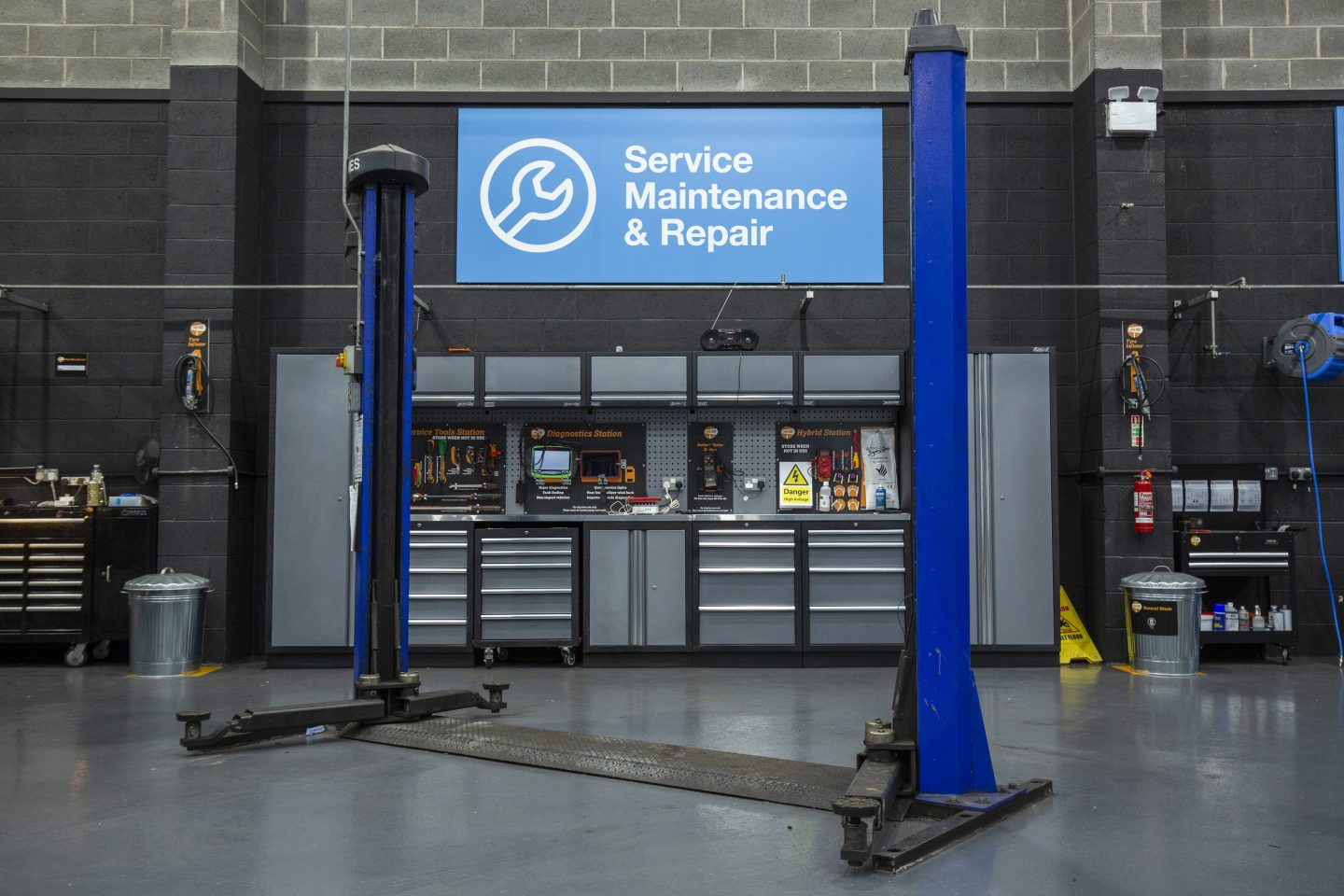 Inside The All-New Halfords Garage Experience - Halfords