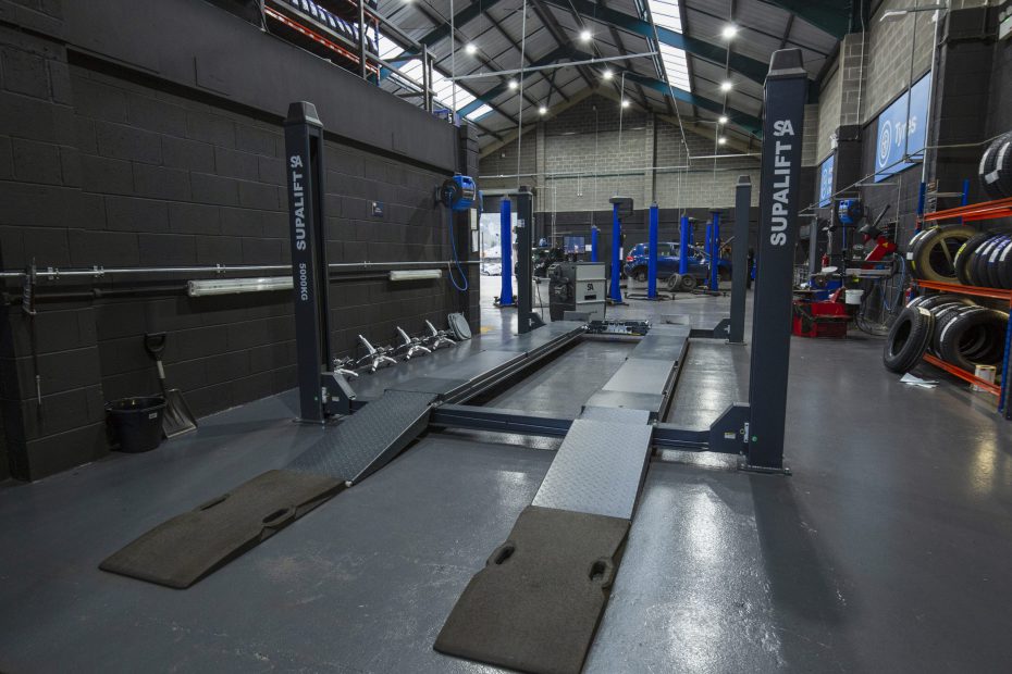 Inside The All-New Halfords Garage Experience - Halfords