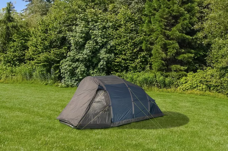 Everything you need to know about inflatable tents - Halfords