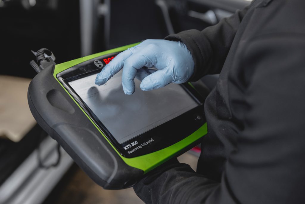 Summer of servicing: Halfords free car checks in the spotlight - Halfords