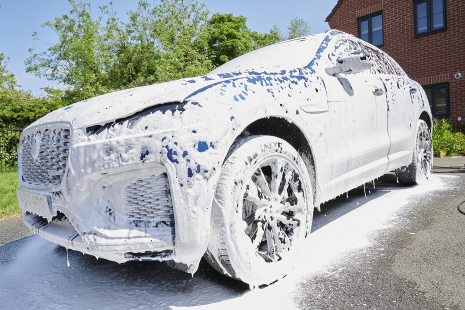 How to Detail Your Car for Less with Halfords Advanced - Halfords
