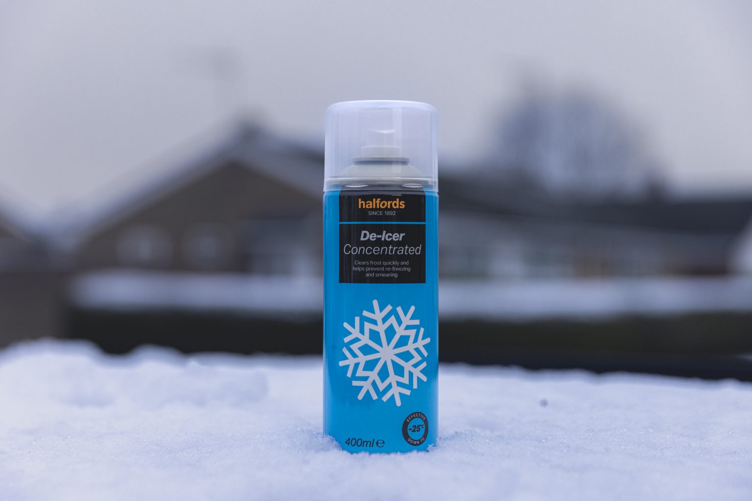 How to stop car locks freezing - Halfords