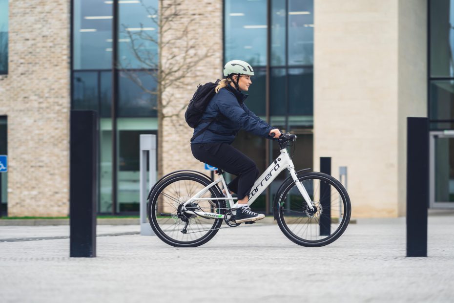 Best Commuter Cycling Clothing - Halfords