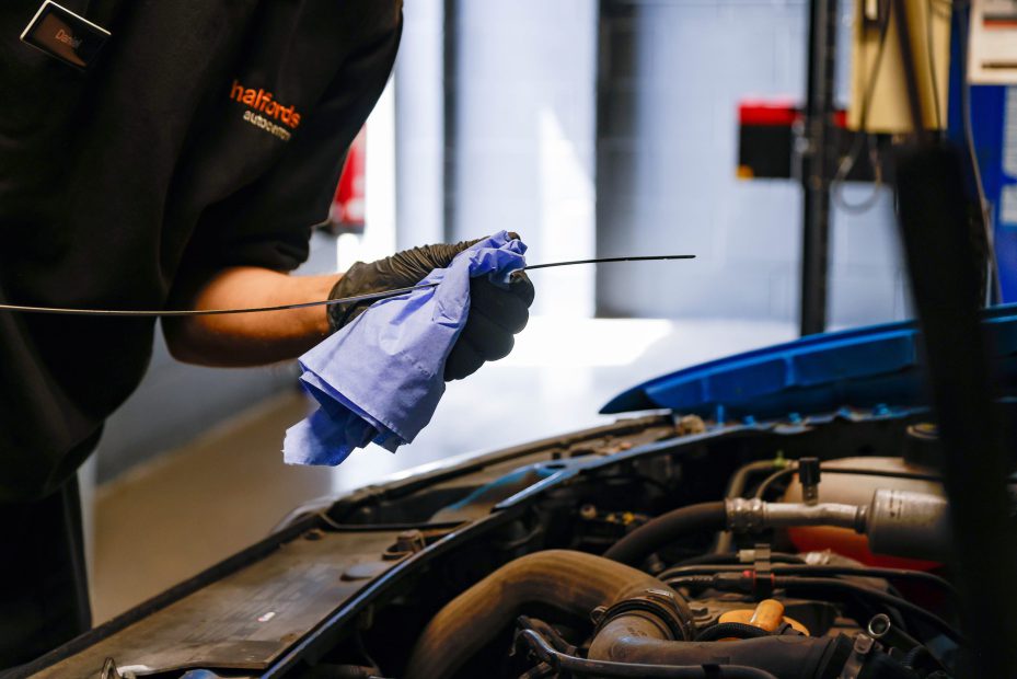 The Benefits of Car Servicing - Halfords
